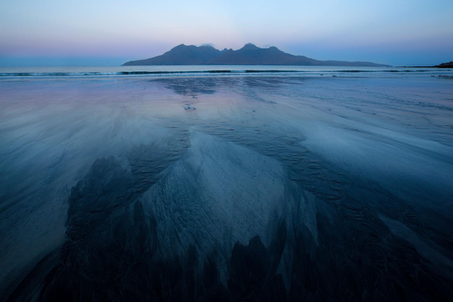 Landscape Photography Scotland - Isle of Eigg sunrise - David Speight ...